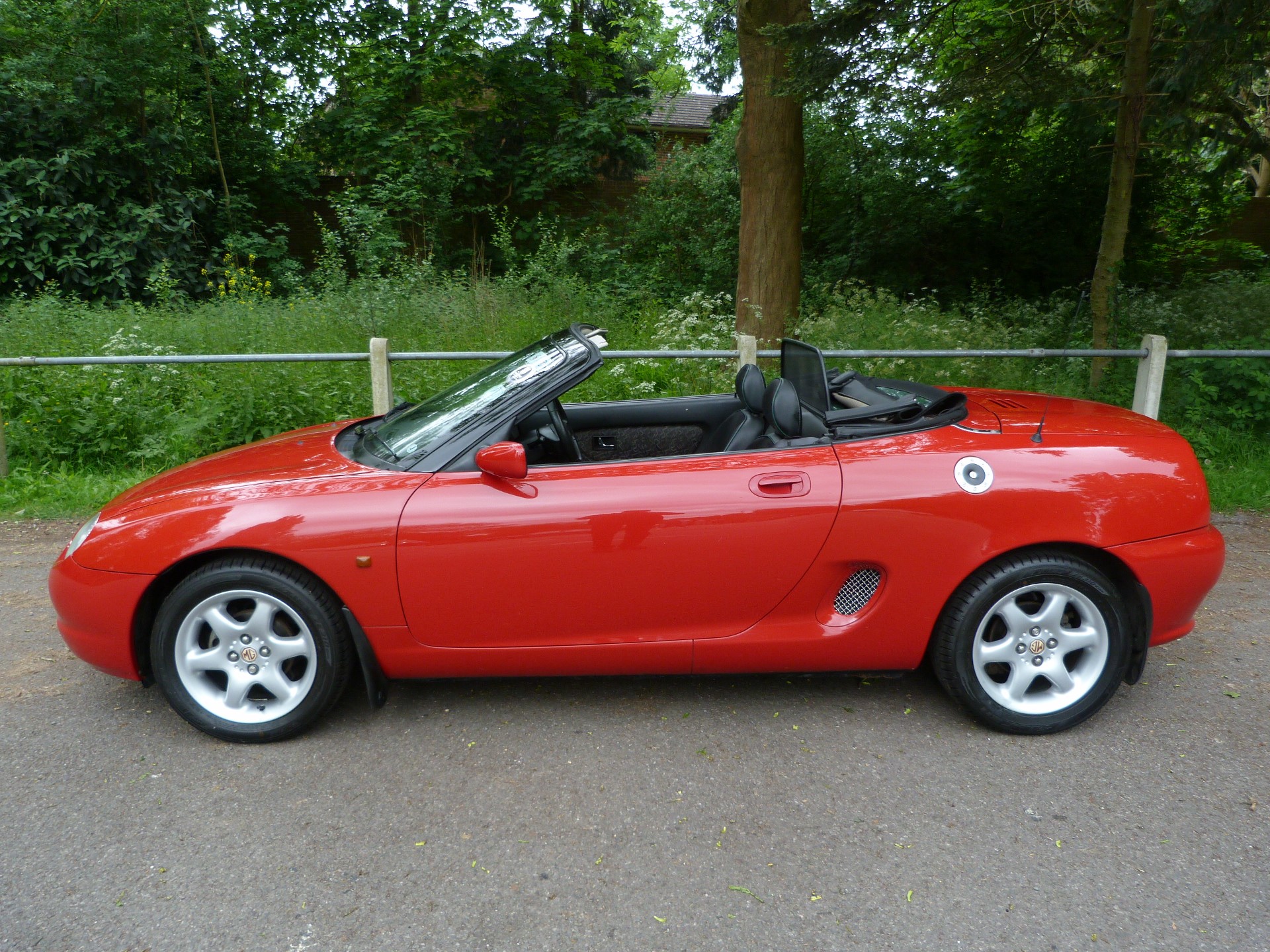Used MG MGF Pre-production MGF Ex MG Presscar for sale in Chertsey ...