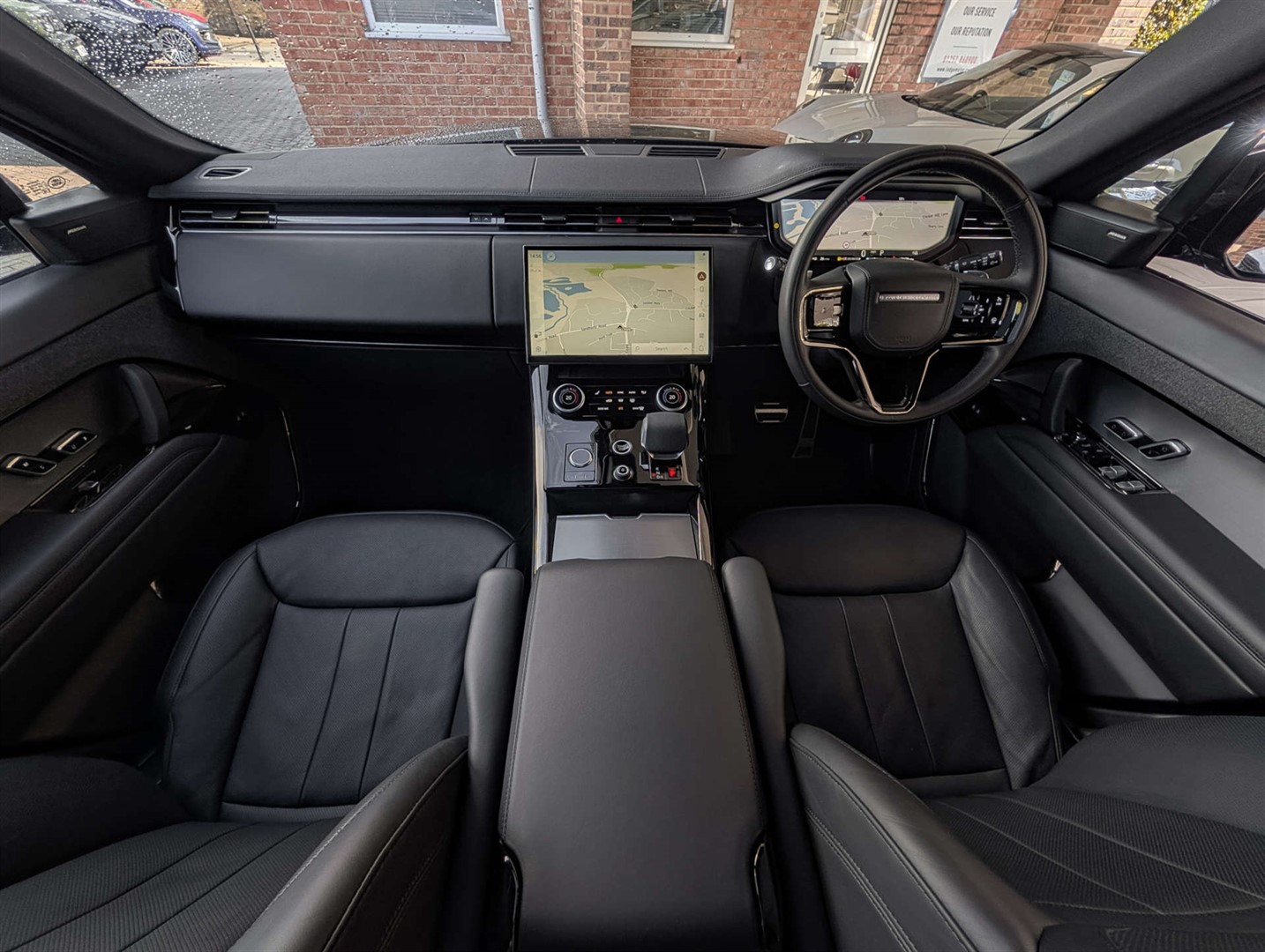 Used Land Rover Range Rover Sport Dynamic SE MHEV Auto 4WD for sale in ...