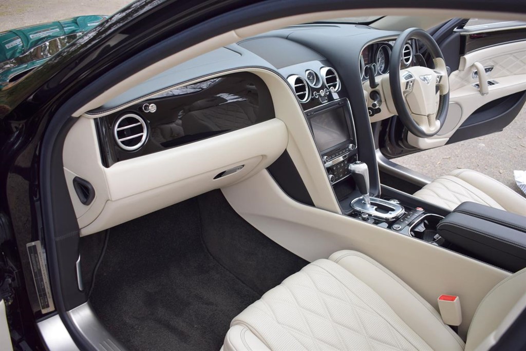 Used Bentley Flying Spur W12 Mulliner for sale in Hanwell, London ...