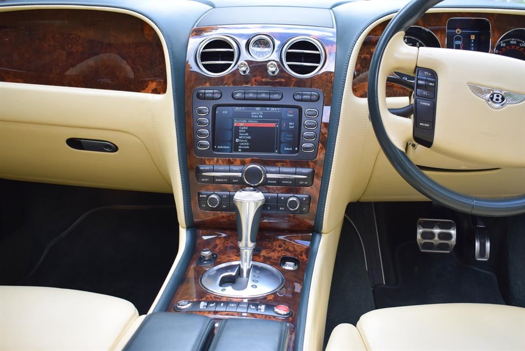 Used Bentley Flying Spur for sale in Hanwell, London | Hanwells of London