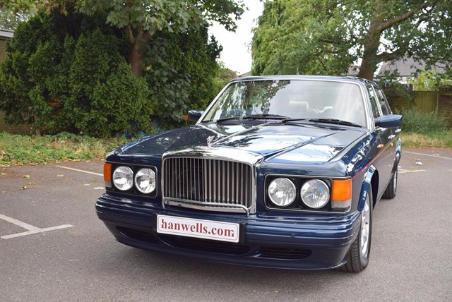 Bentley, Rolls-Royce cars dealership specialists in Hanwell, London