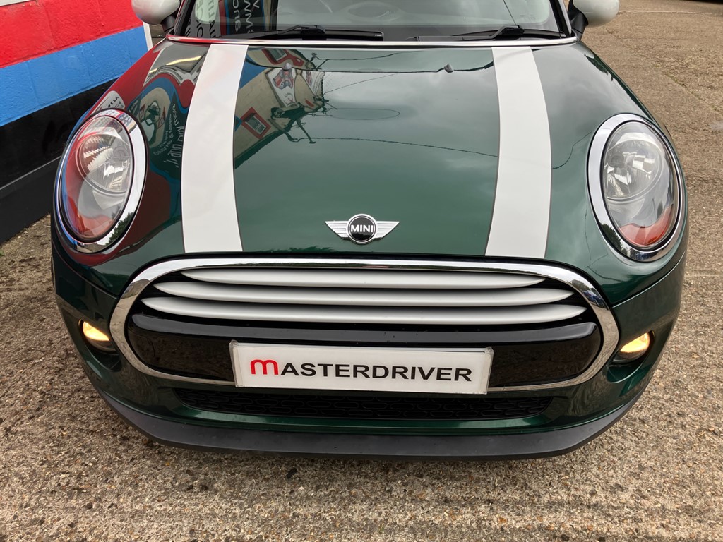 Used MINI Hatch 1.5 Cooper Hatchback 3dr Petrol Manual Euro 6 (s/s ...