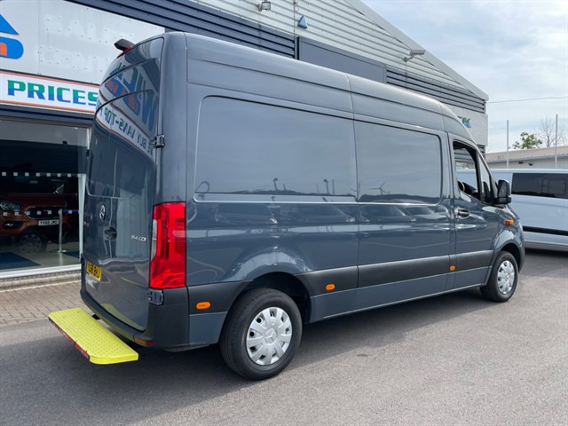 Wales' Premier Van Dealer in Bridgend, Glamorgan | Wick Car & Van