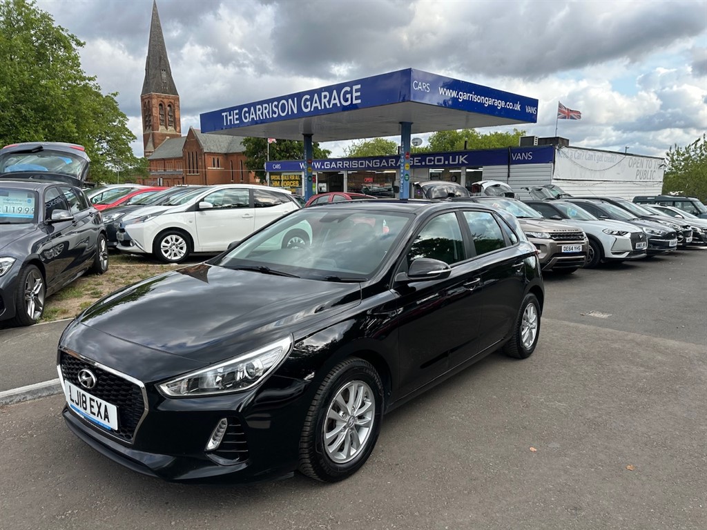 Used BLACK Hyundai i30 for sale in Hampshire and Surrey | The Garrison ...