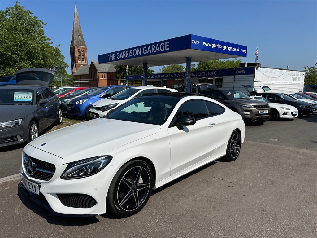 Used WHITE Mercedes 220 for sale in Hampshire and Surrey | The Garrison ...