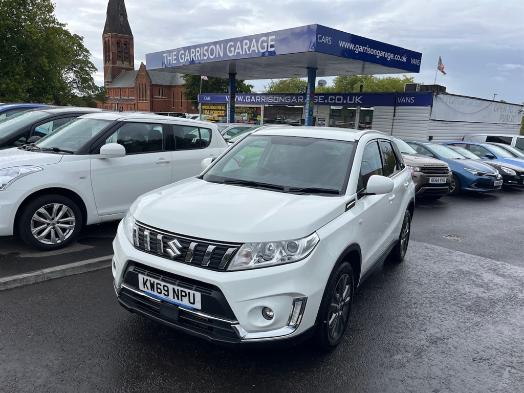 Used WHITE Suzuki Vitara for sale in Hampshire and Surrey | The ...
