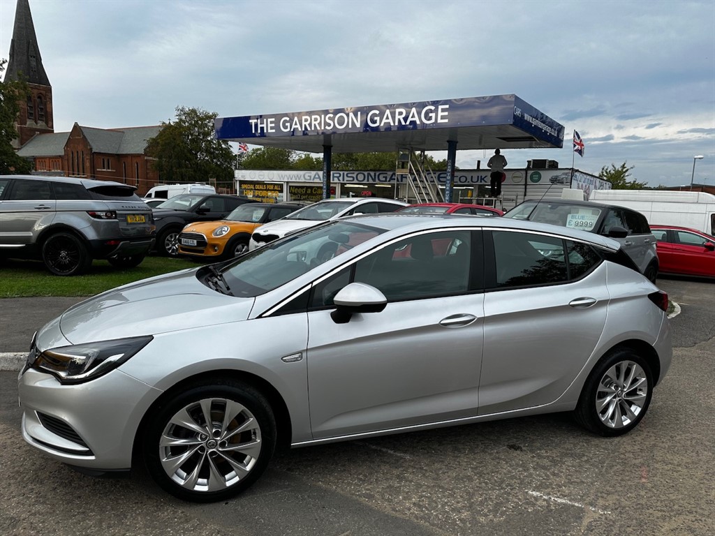 Used SILVER Vauxhall Astra for sale in Hampshire and Surrey | The ...
