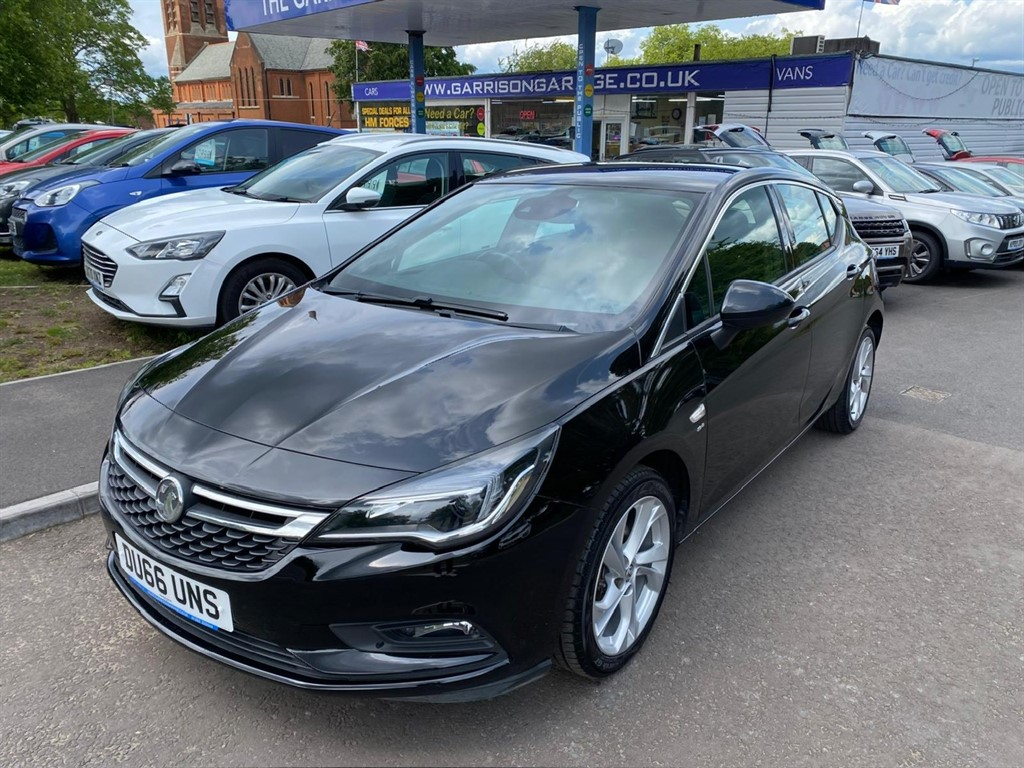 Used BLACK Vauxhall Astra for sale in Hampshire and Surrey | The ...
