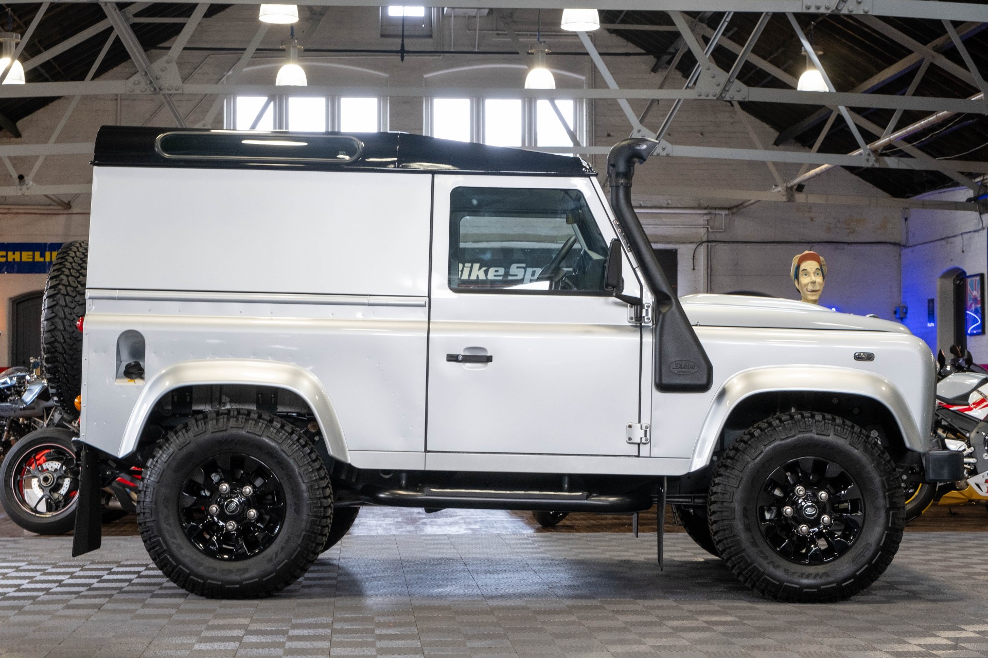 Land Rover Defender 90 | The Car Specialists | South Yorkshire