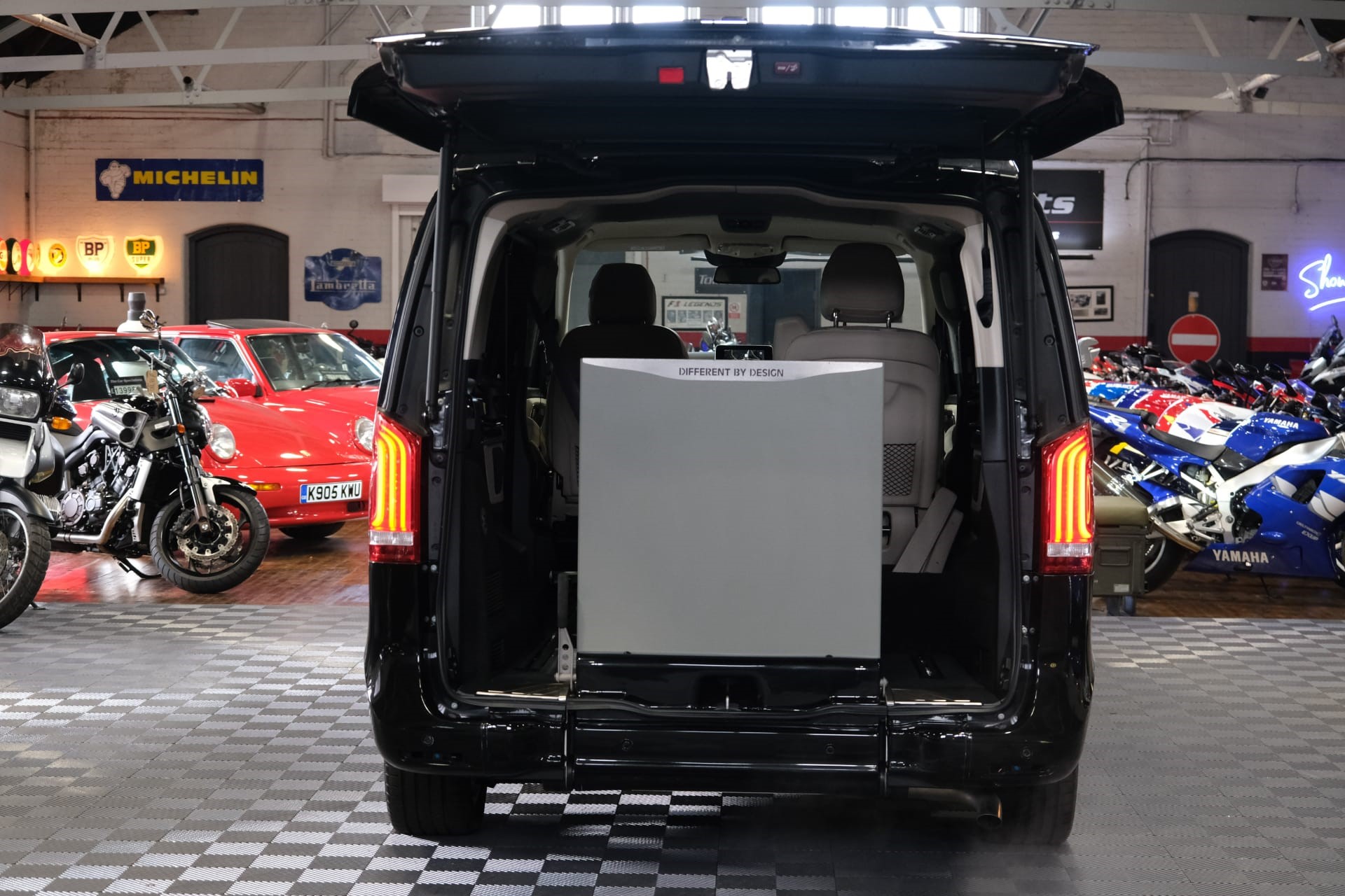 Mercedes V220 | The Car Specialists | South Yorkshire