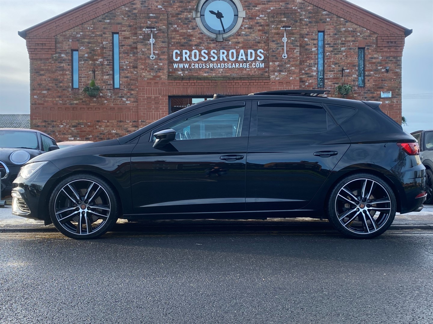 Used SEAT Leon for sale in Sheffield, South Yorkshire | Crossroads ...