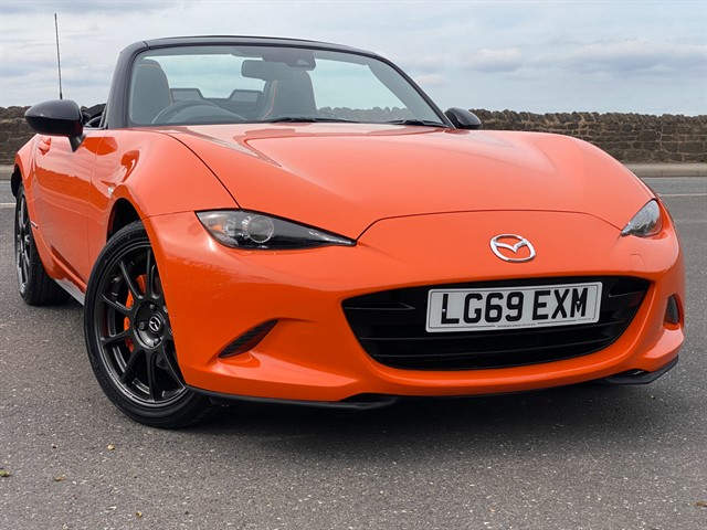 Sheffield’s prestige used car dealership | Crossroads Garage Ltd