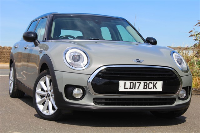 Sheffield’s prestige used car dealership | Crossroads Garage Ltd