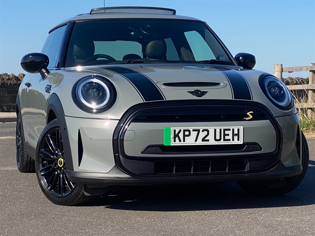 Sheffield’s prestige used car dealership | Crossroads Garage Ltd