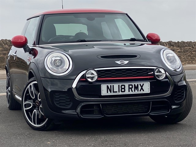 Sheffield’s prestige used car dealership | Crossroads Garage Ltd