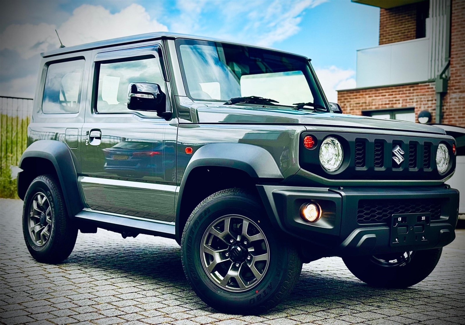 Used Suzuki Jimny for sale in Rainham, London | Rainham Motors