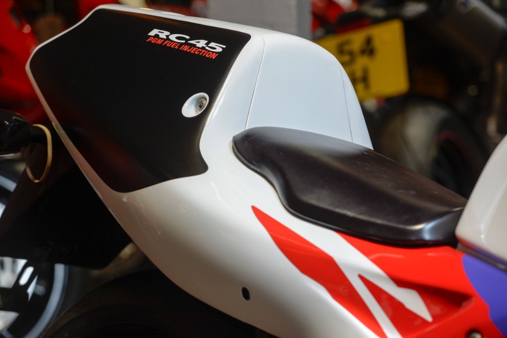 Honda RVF750 | The Bike Specialists | South Yorkshire