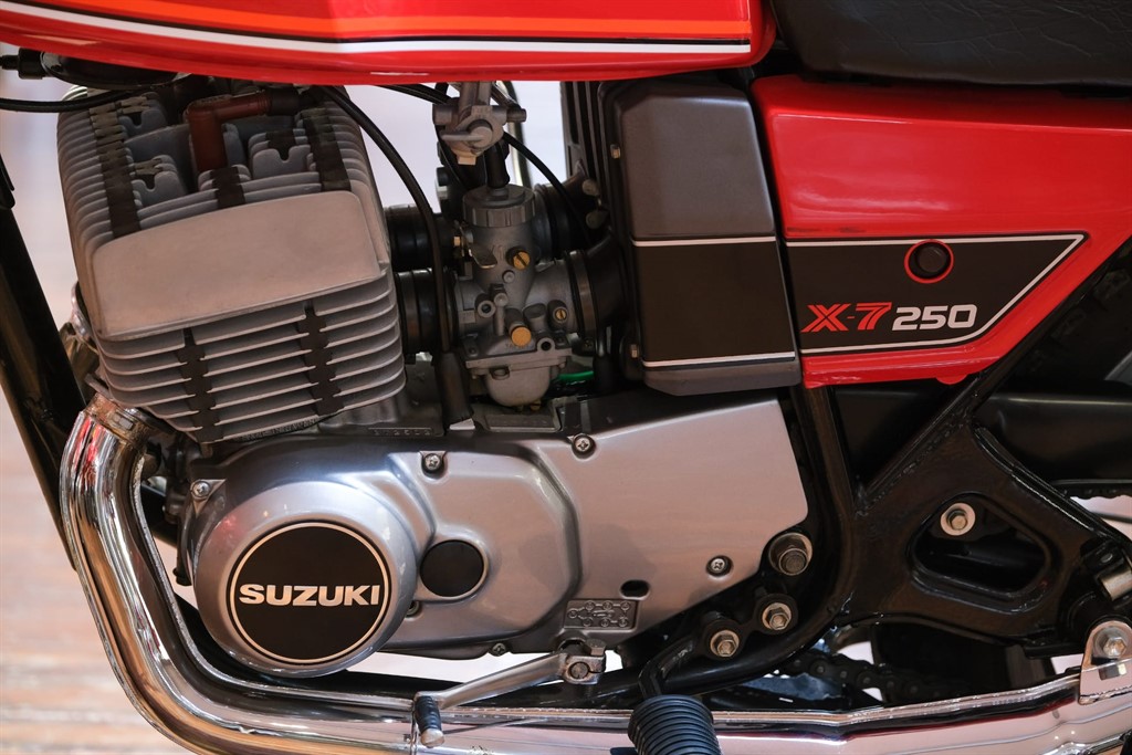 Suzuki X7 | The Bike Specialists | South Yorkshire