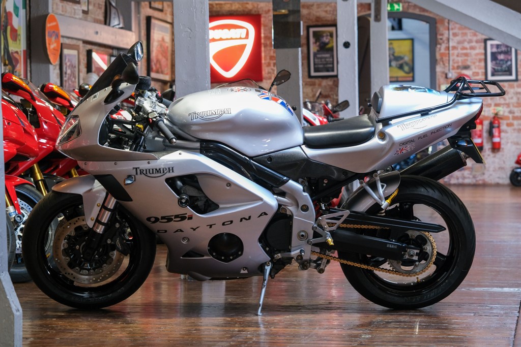 Triumph Daytona 955 | The Bike Specialists | South Yorkshire