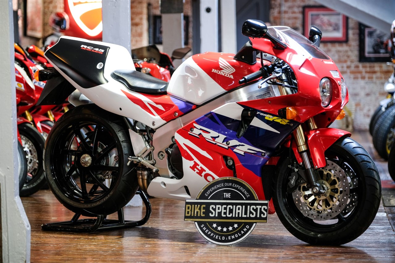 Honda RVF750 | The Bike Specialists | South Yorkshire