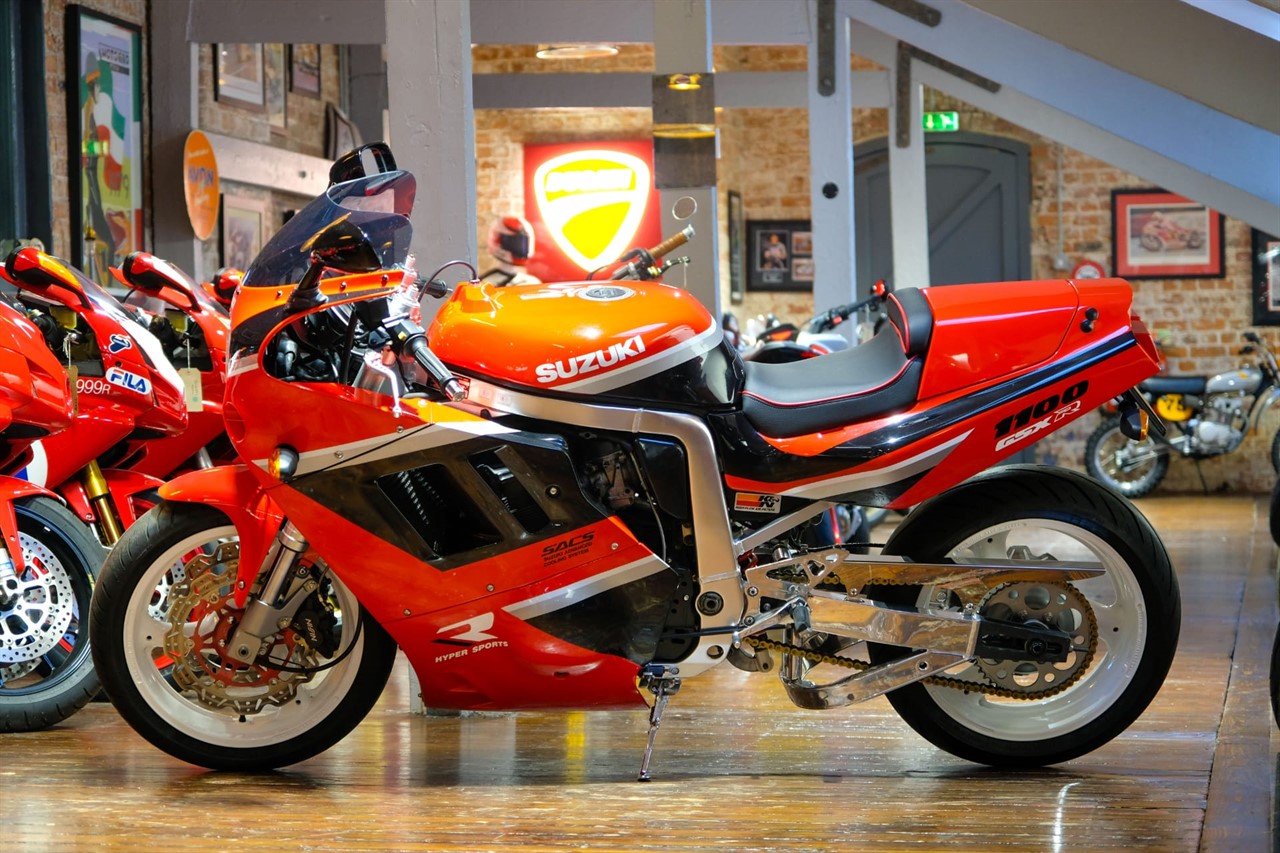 Suzuki GSX-R1100 | The Bike Specialists | South Yorkshire