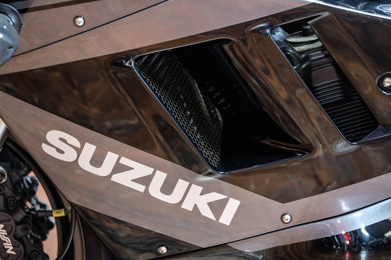 Suzuki GSX-R1100 | The Bike Specialists | South Yorkshire