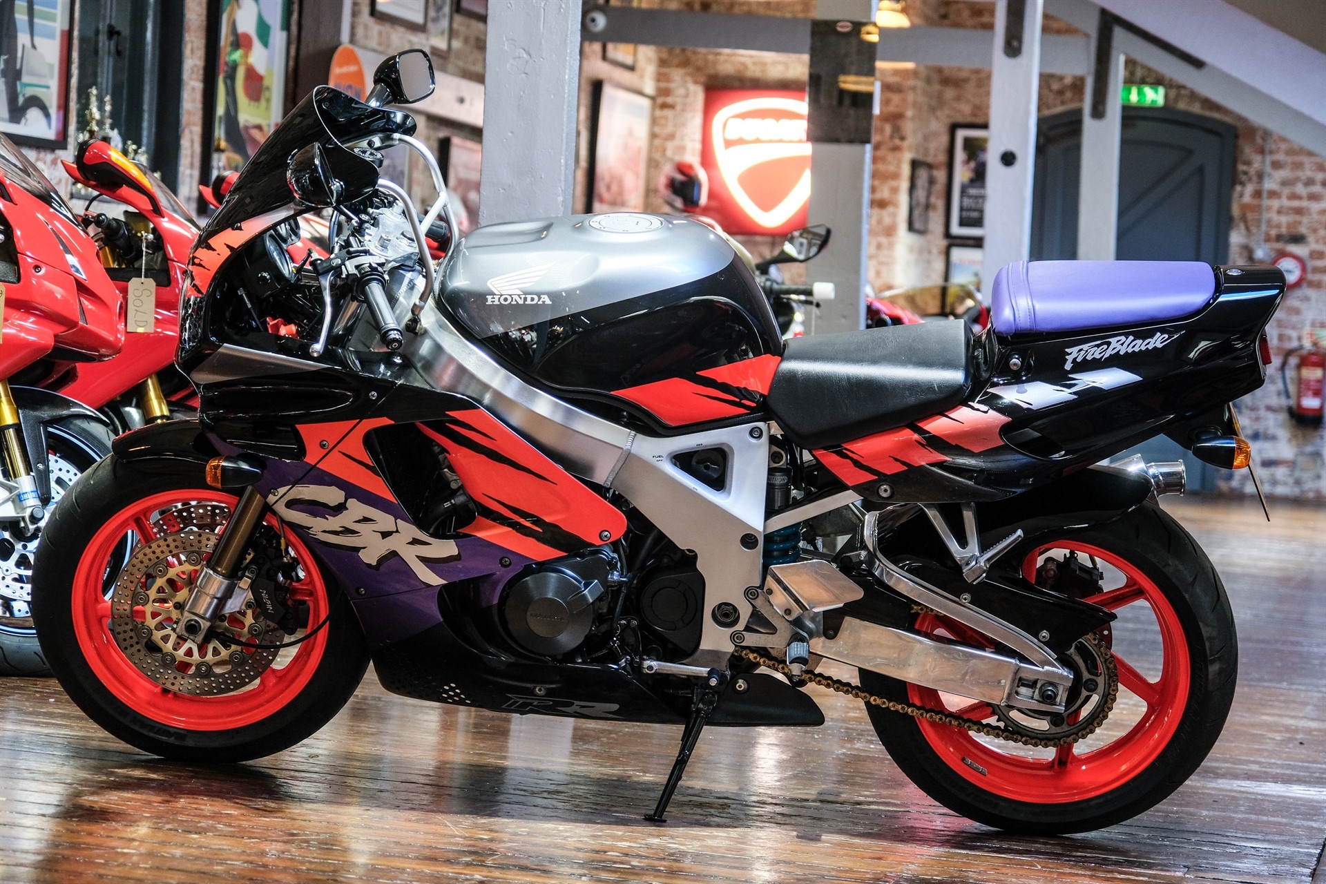 Honda CBR900RR Fireblade | The Bike Specialists | South Yorkshire