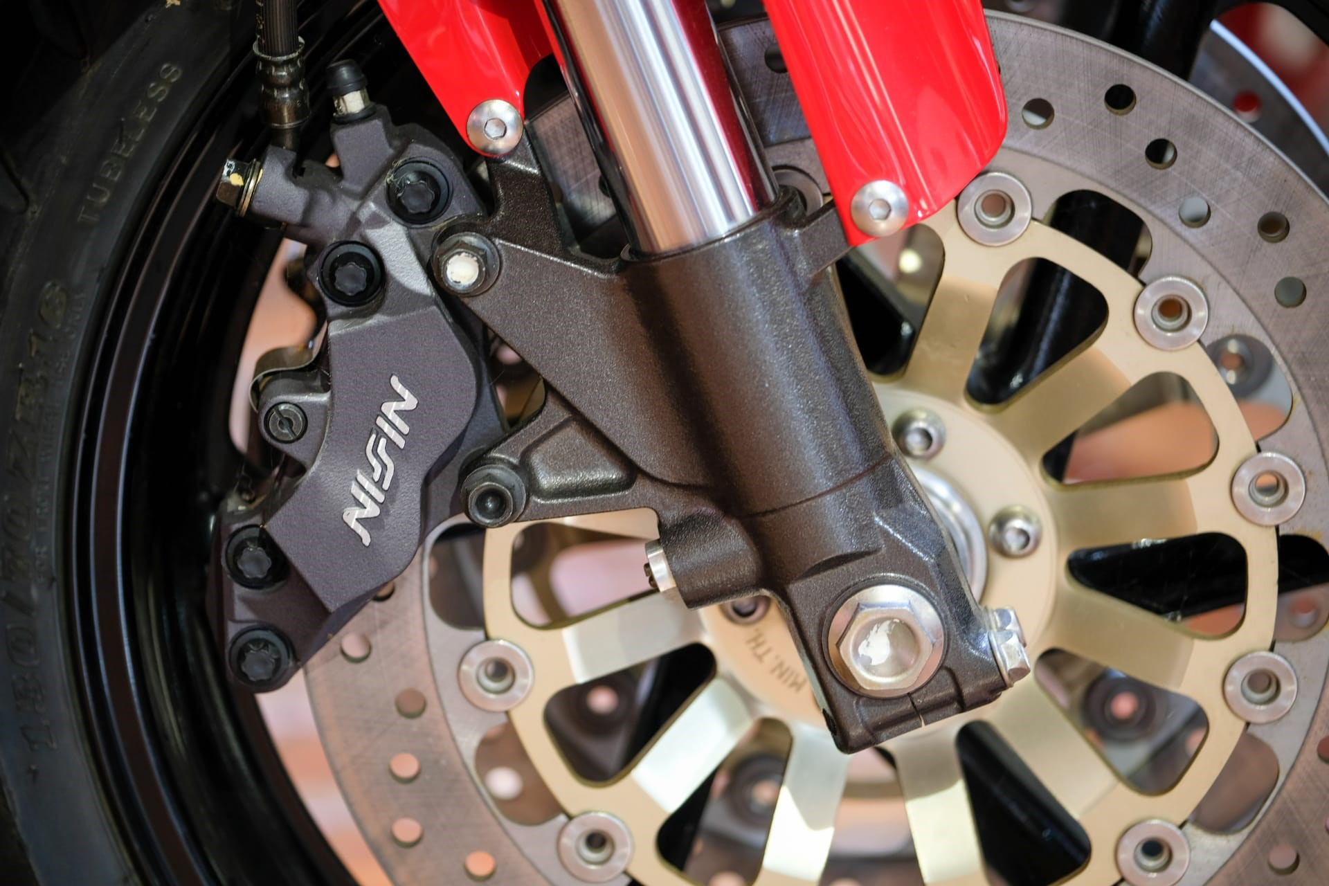 Honda RVF750 | The Bike Specialists | South Yorkshire