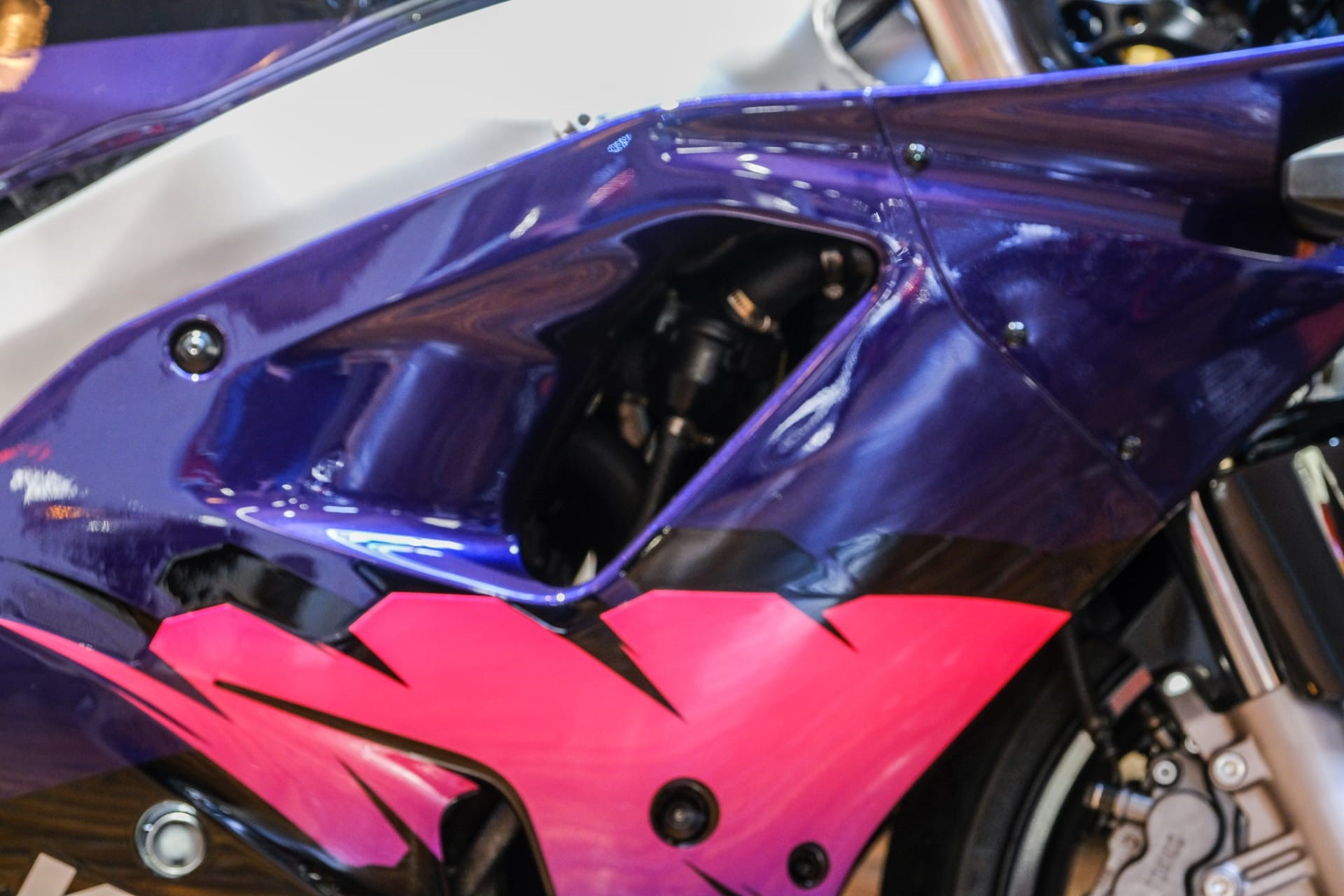 Kawasaki ZXR750 | The Bike Specialists | South Yorkshire