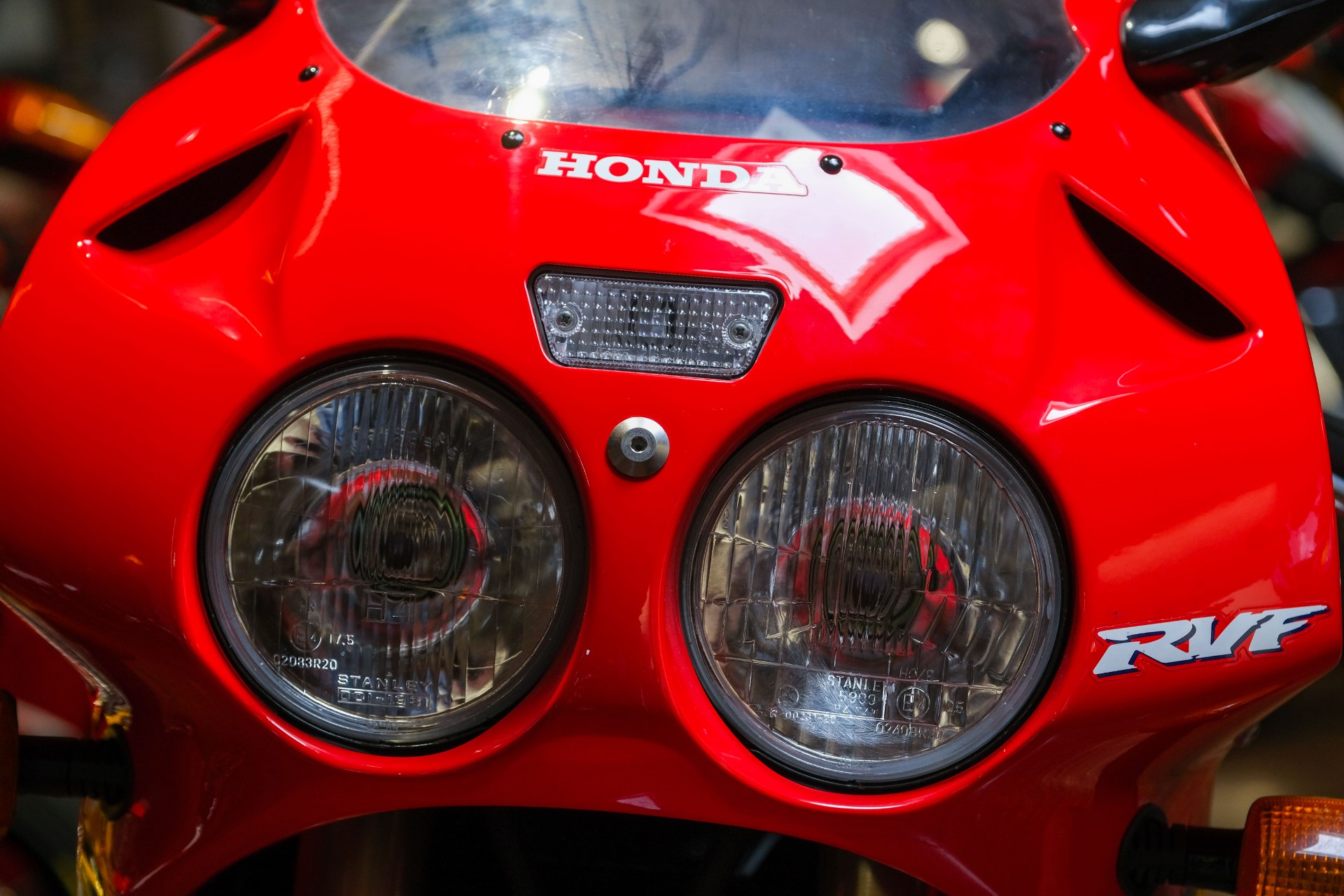 Honda RVF750 | The Bike Specialists | South Yorkshire