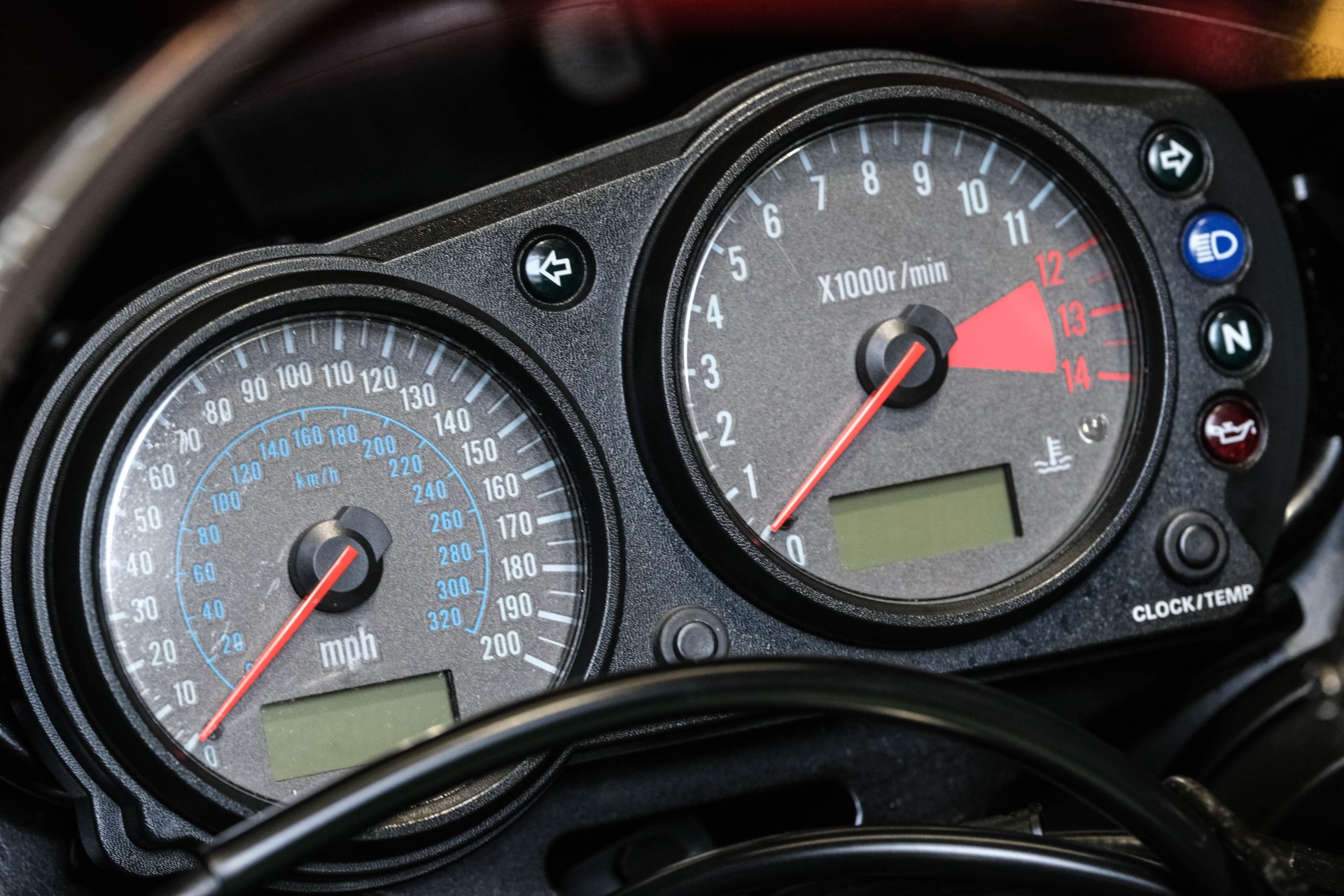 Kawasaki ZX-9R | The Bike Specialists | South Yorkshire