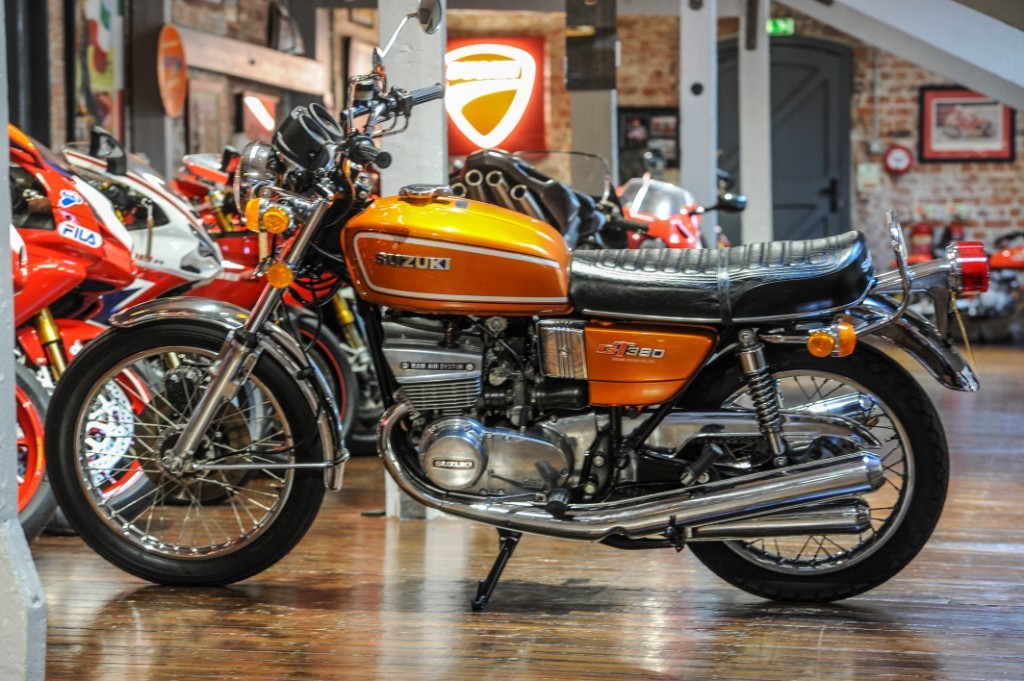 Suzuki GT380 | The Bike Specialists | South Yorkshire