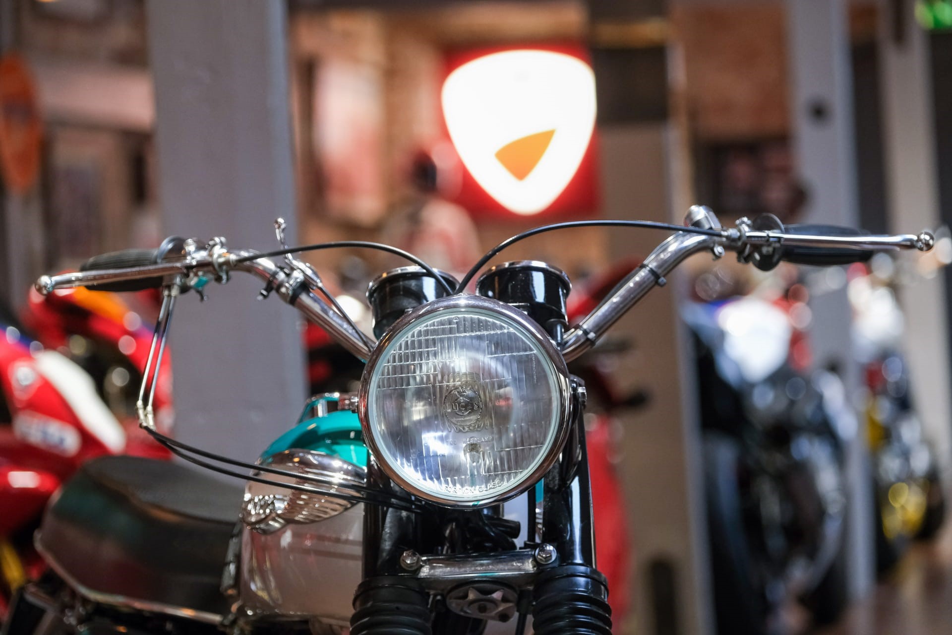 Triumph T | The Bike Specialists | South Yorkshire