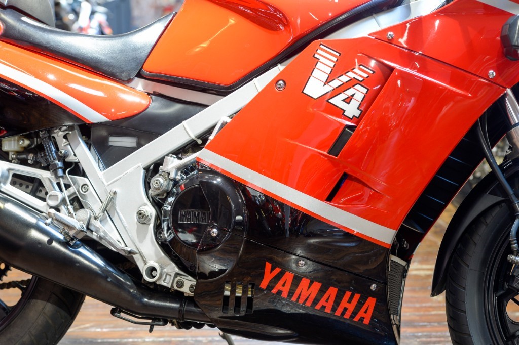 Yamaha RD500LC | The Bike Specialists | South Yorkshire