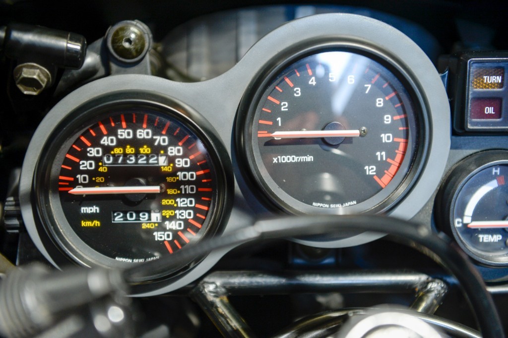 Yamaha RD500LC | The Bike Specialists | South Yorkshire