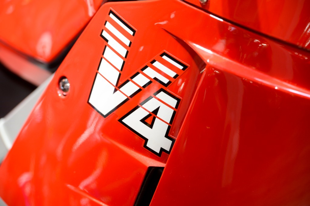 Yamaha RD500LC | The Bike Specialists | South Yorkshire