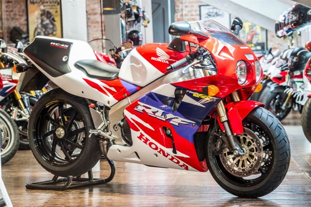 Honda RVF750 | The Bike Specialists | South Yorkshire