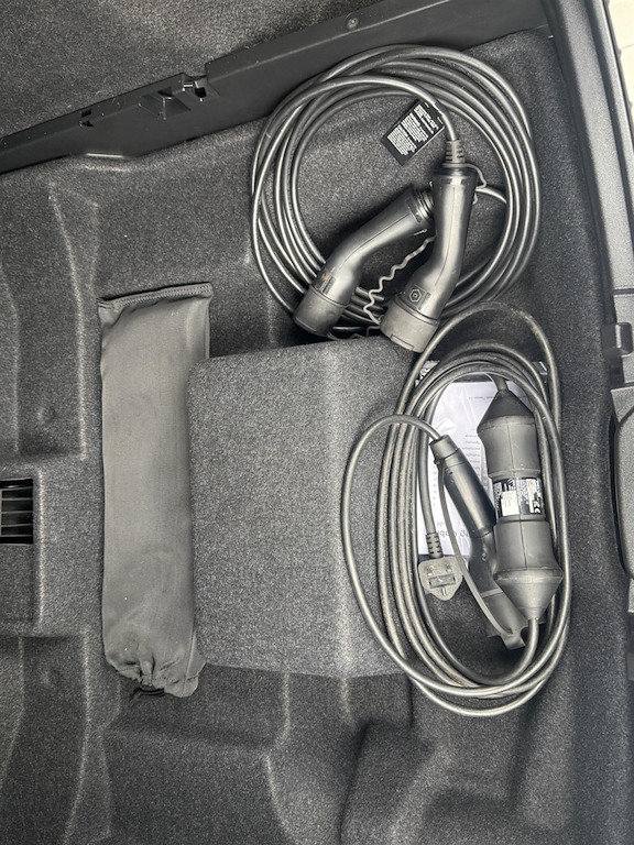 Used Volvo XC40 1.5h T5 Twin Engine Recharge 10.7kWh Inscription Pro ...