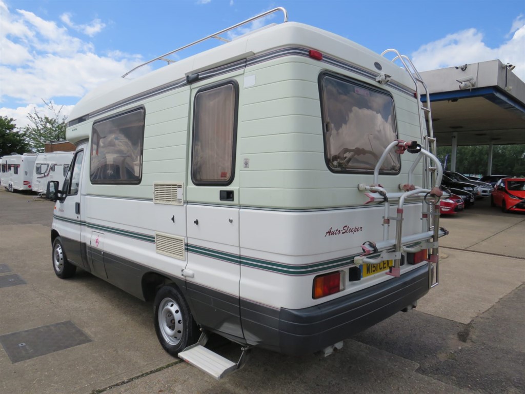 Used Auto-Sleepers Executive for sale in Sandy, Bedfordshire | The ...