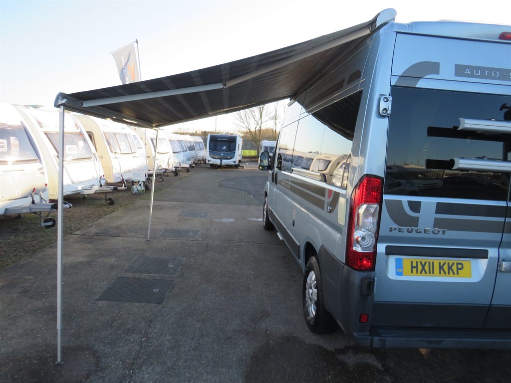 Used Auto-Sleepers Warwick for sale in Sandy, Bedfordshire | The ...