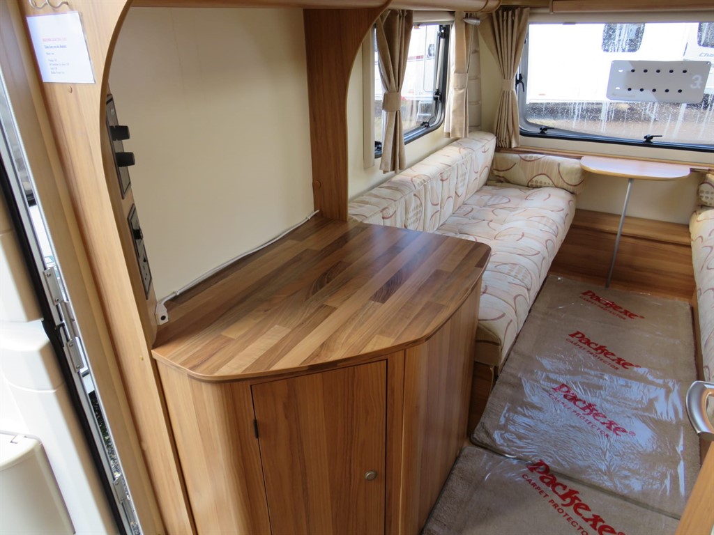 Used Bailey Orion 400/2 Compact Lightweight 2 Berth for sale in Sandy ...