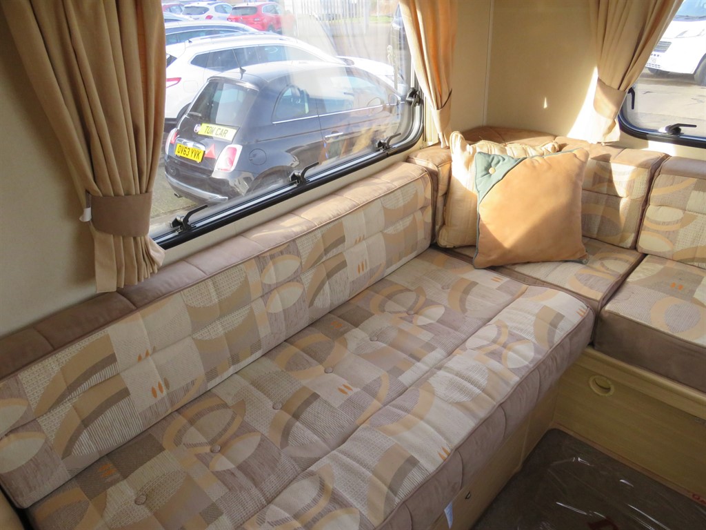Used Bessacarr E460 2.3 130 Multijet 2 Berth U shape Rear lounge for ...