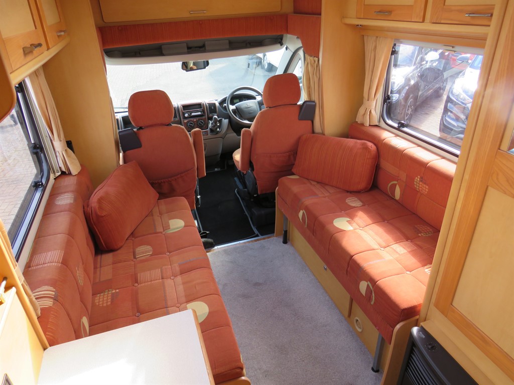 Used Elddis Autoquest 115 Compact 2 Berth for sale in Sandy ...