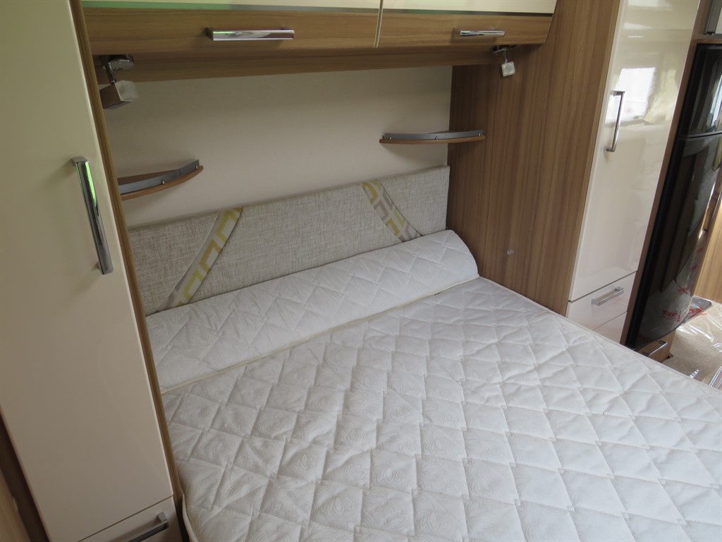 Used Lunar Delta for sale in Sandy, Bedfordshire | The Bedfordshire Car ...