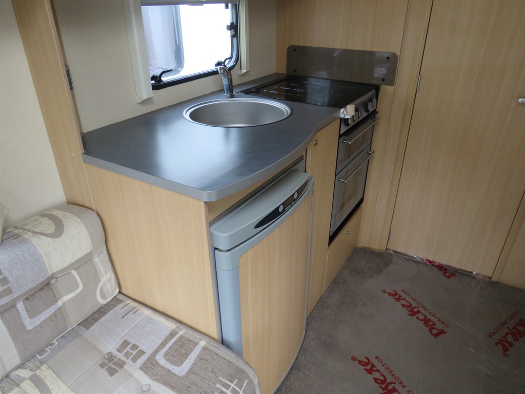 Used Sprite Alpine 2 Diamond Anniversary Lightweight 2 Berth with Mover ...
