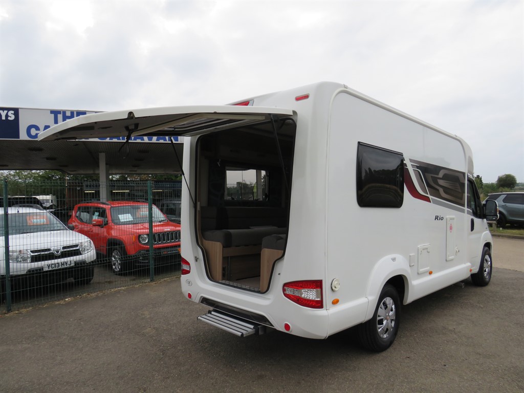 Used Swift Rio 320 2 Berth 3500KG's for sale in Sandy, Bedfordshire ...