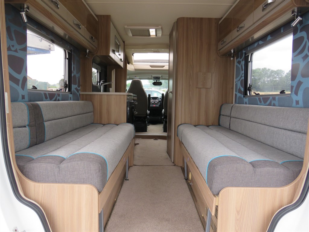 Used Swift Rio 320 2 Berth 3500KG's for sale in Sandy, Bedfordshire ...