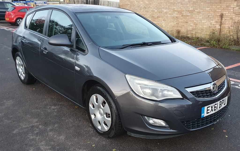 Used Vauxhall Astra for sale in Hemel Hempstead, Hertfordshire ...