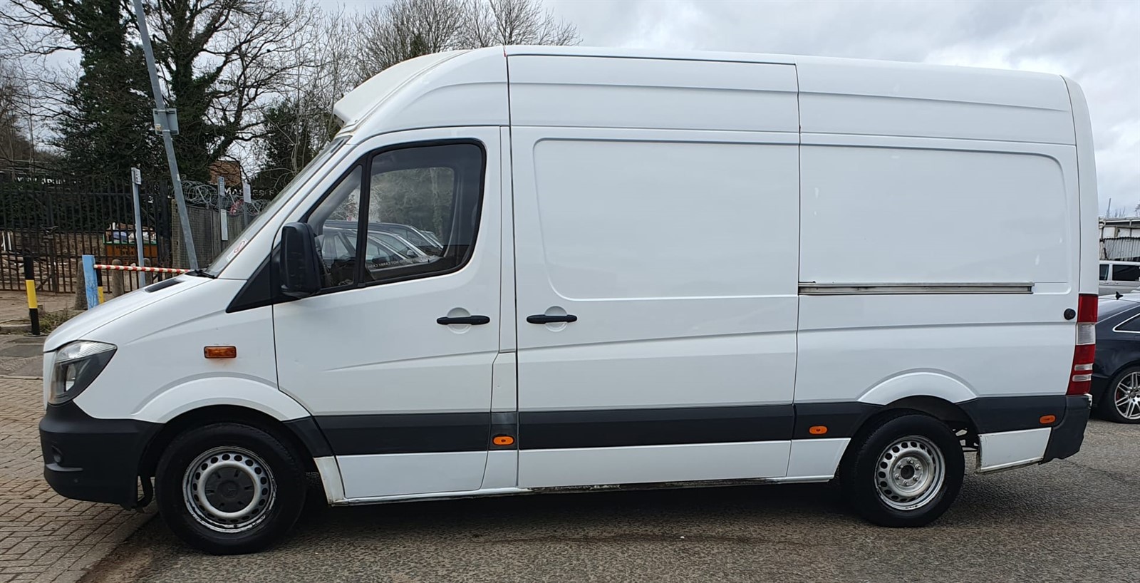 Used Mercedes Sprinter for sale in Hemel Hempstead, Hertfordshire ...