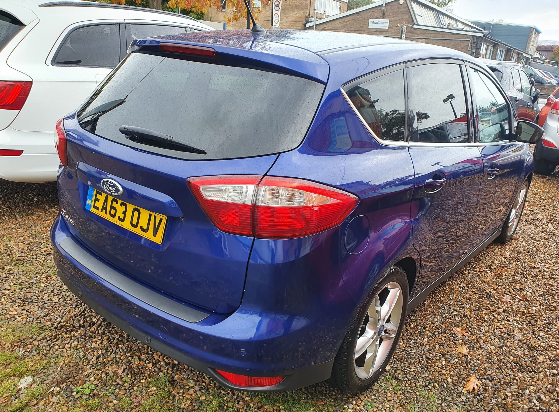 Used Ford C-Max for sale in Hemel Hempstead, Hertfordshire | Maylands ...